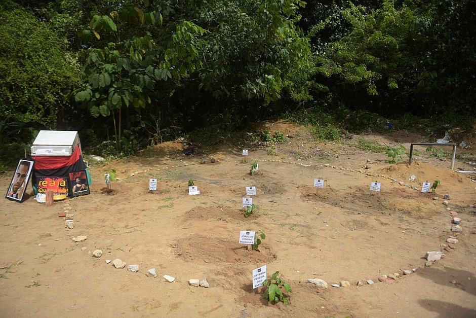 'Vi meu filho morrer sem poder fazer nada', diz mãe de uma das vítimas ...